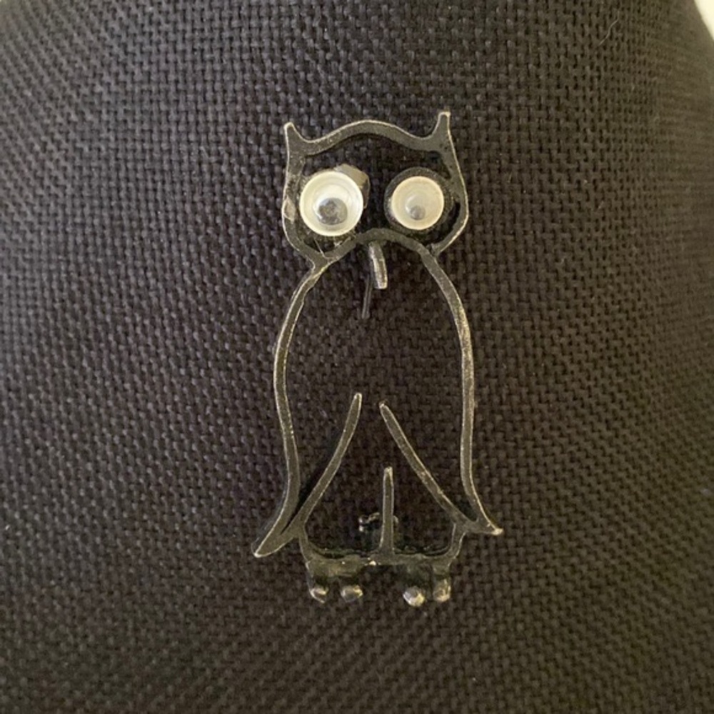 Joy 60s Whimsical Googly Eyes Black Metal Openwork Ow… - Gem